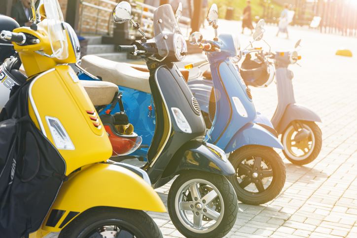 A Guide for Navigating Scooter and Moped Regulations in Florida